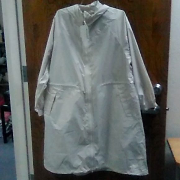 Uniqlo | Jackets & Coats | Womens Blocktech Half Coat | Poshmark